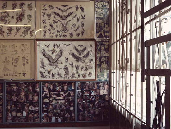Tattoo Master Pinky Yun: The Don Ed Hardy Collection – Scorpion Front ...